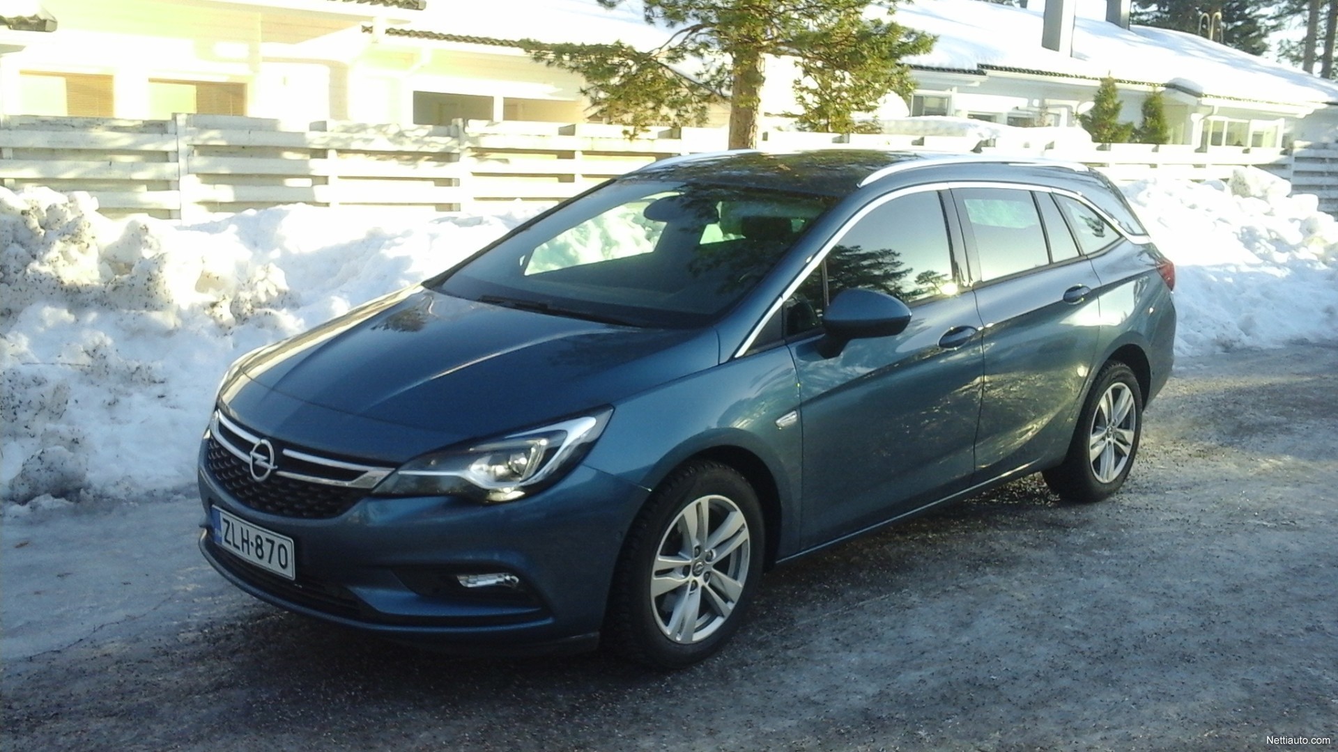 Opel Astra Sports Tourer Innovation 1 6CDTIE A100 Farmari 2016 opel-astra-sports-tourer-innovation-1-6cdtie-a100-farmari-2016