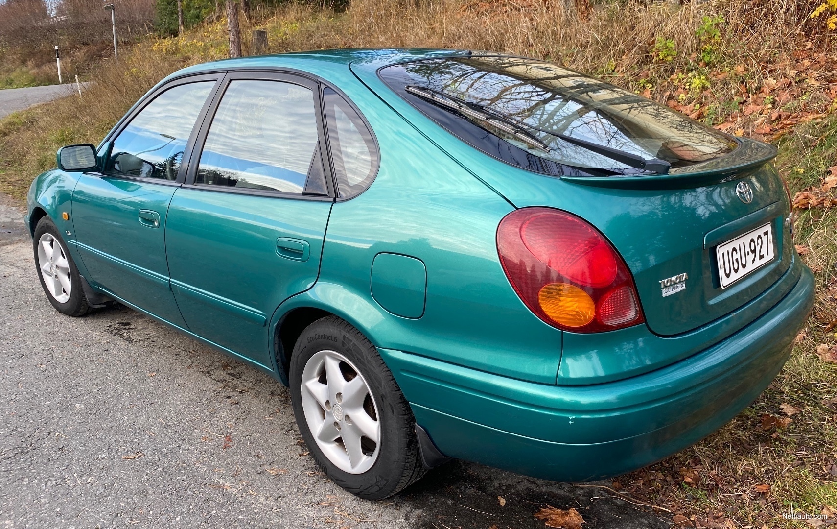 Toyota Corolla 1 6 Terra LB 5d Viistoper 1998 Vaihtoauto Nettiauto